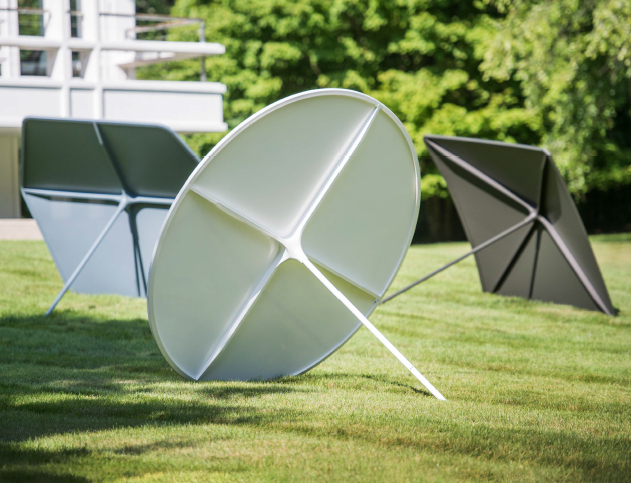 Landscape Forms Reimagines the Sun Shade with Disc, Peak and Stretch ...
