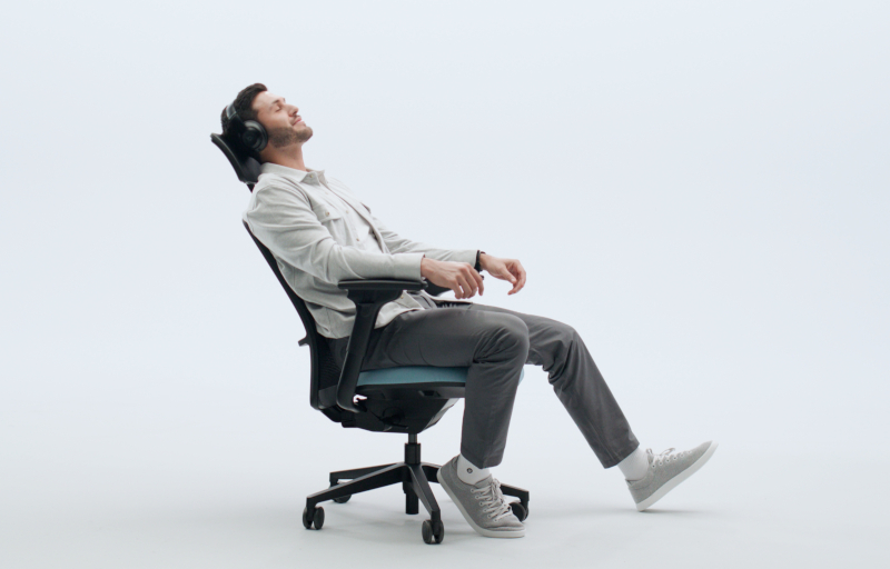 AMQ Introduces Personality Plus, a Task Chair That Offers Comfort ...